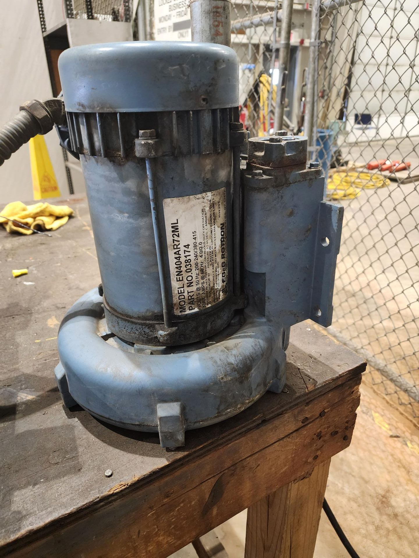 EG&G ROTRON EN404AR72ML REGENERATIVE BLOWER For Sale | Aucto