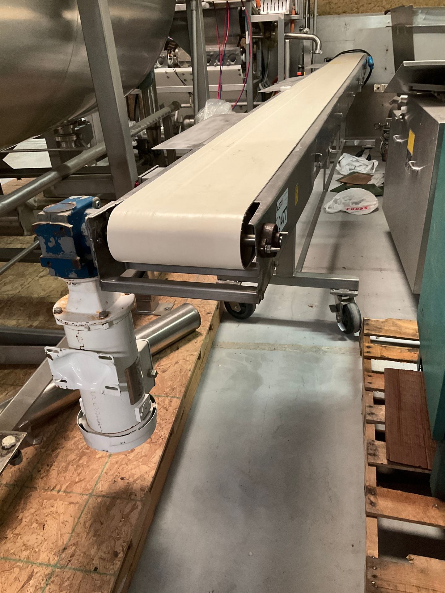 Conveyor with Reliance Electric Easy Clean Plus D.C. Gearmotor For Sale ...
