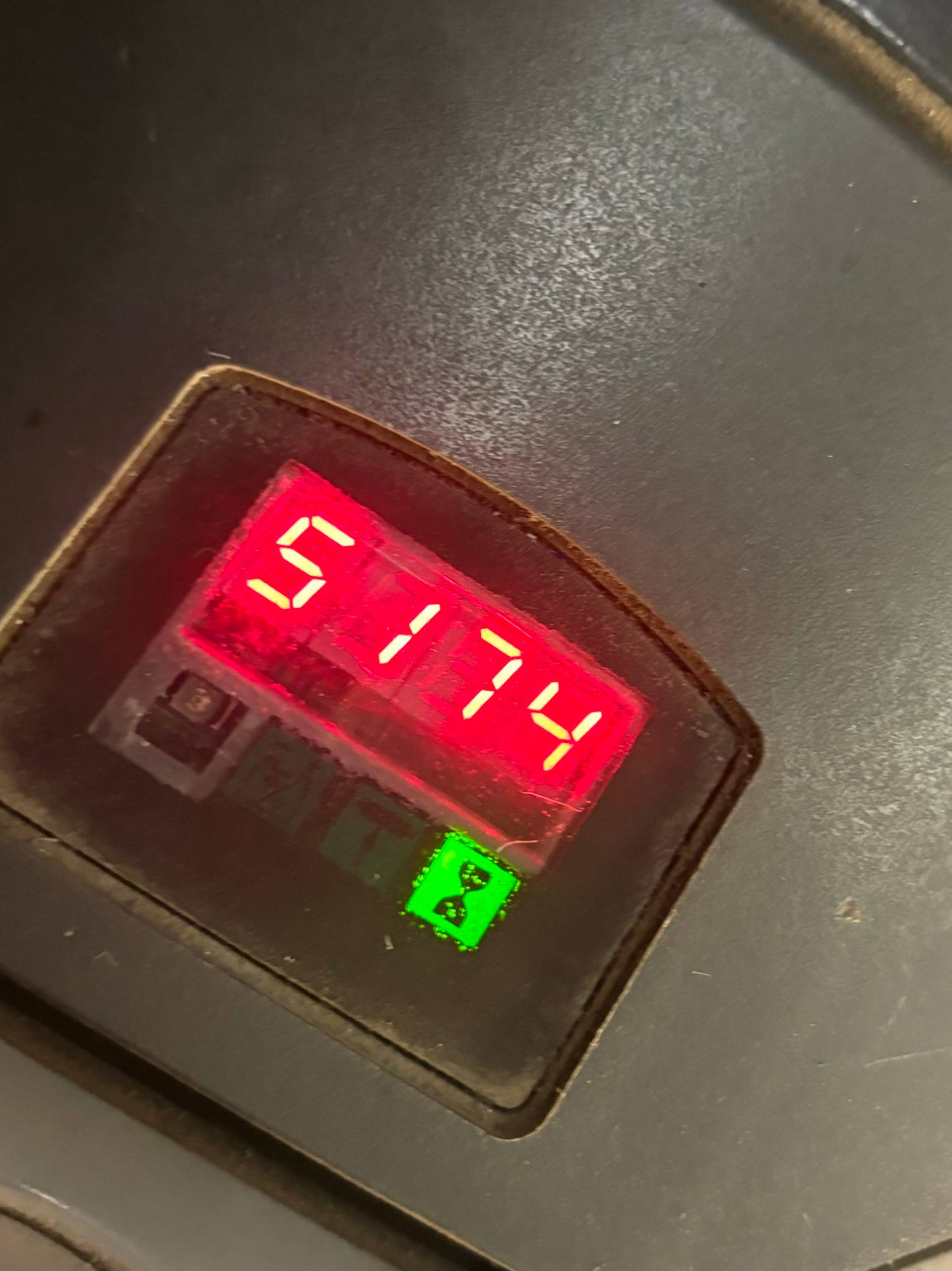 RAYMOND 8400 ELECTRIC PALLET JACK For Sale | Aucto