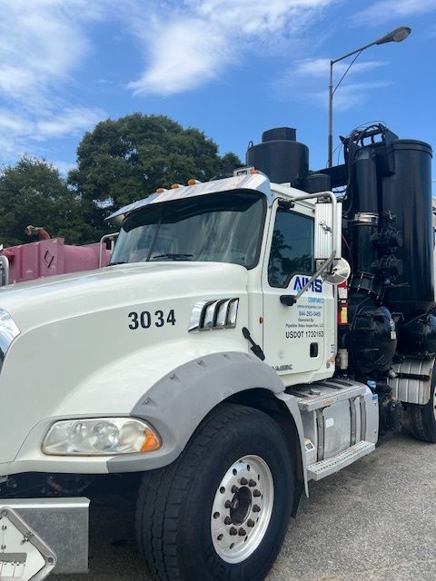 2013 PRESVAC DOT 412 INDUSTRIAL VACUUM TRUCK - MACK For Sale | Aucto