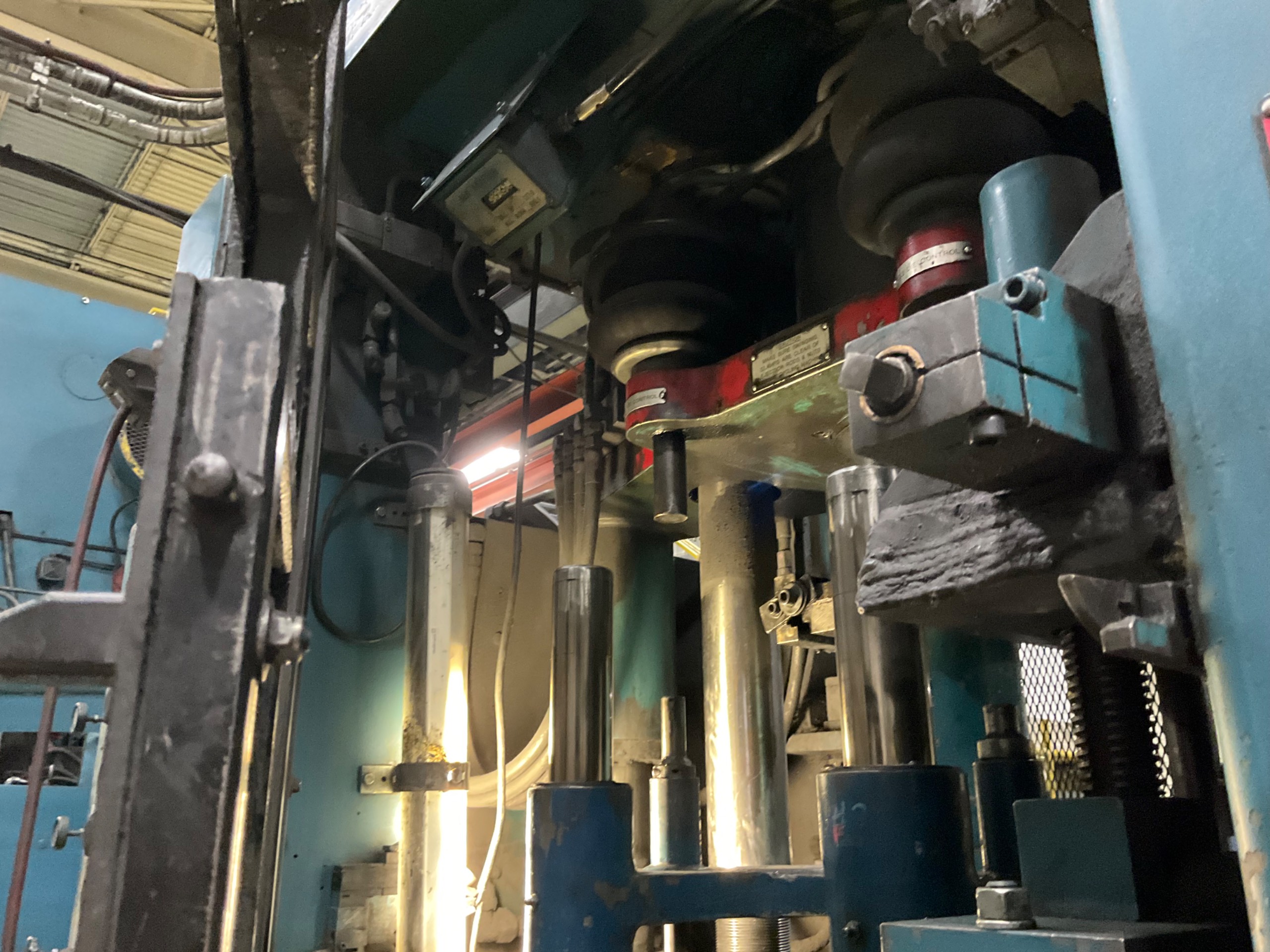 CINCINNATI 110-DC-6 110 TON COMPACTING MECHANICAL PRESS