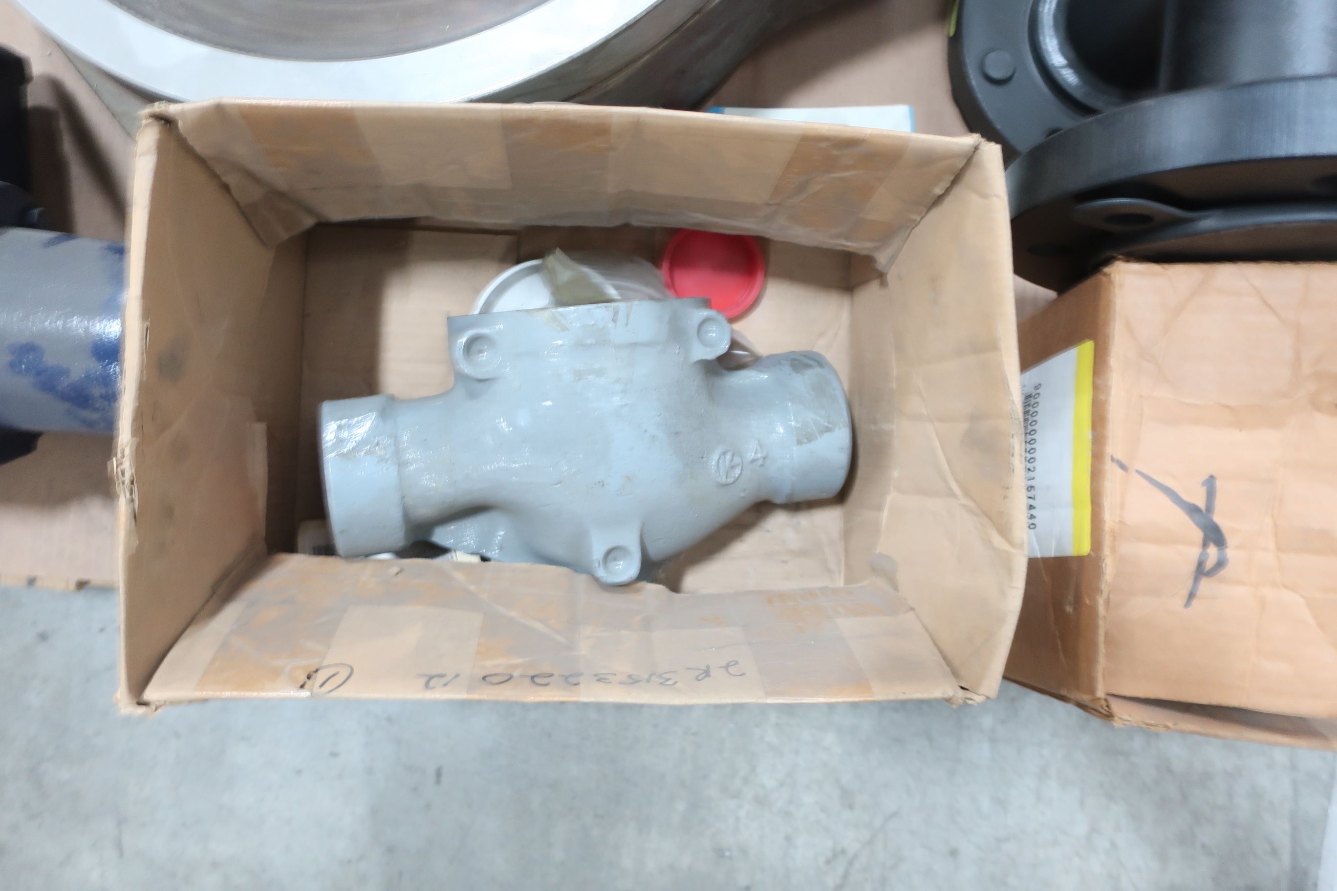 2 PALLETS OF ASSORTED VALVES AND PUMPS PARTS AND ACCESSORIES