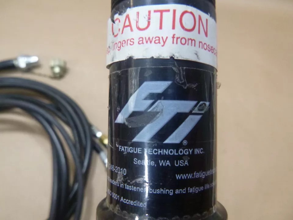 FATIGUE TECHNOLOGIES LITTLE BRUTE LB-10 COLD EXPANSION PULLER