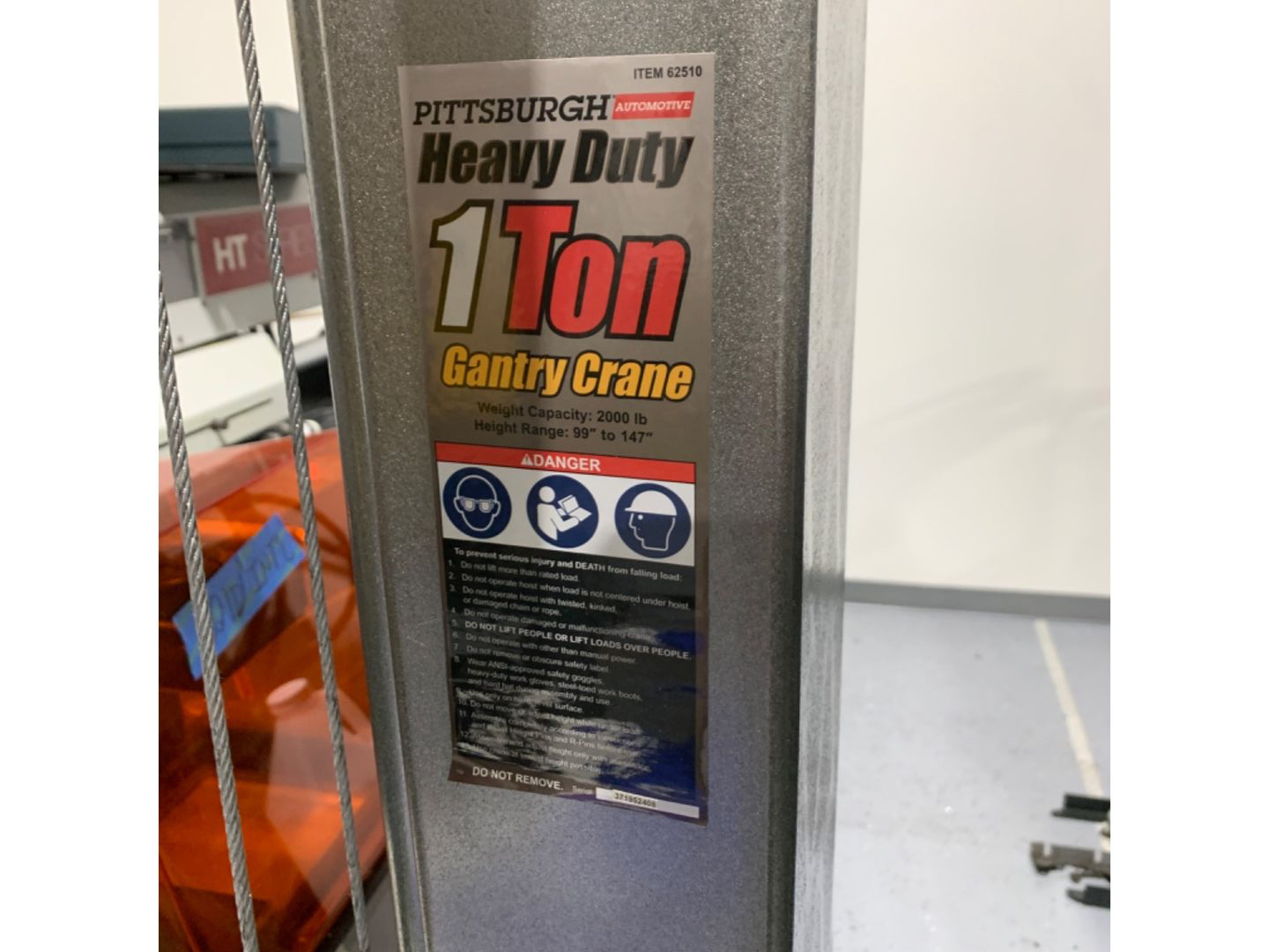 PITTSBURGH HEAVY DUTY 1 TON GANTRY CRANE