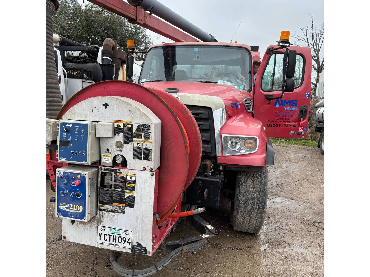 2012 FREIGHTLINER & VACTOR MFG 114SD VACTOR 2100 VACUUM TRUCK