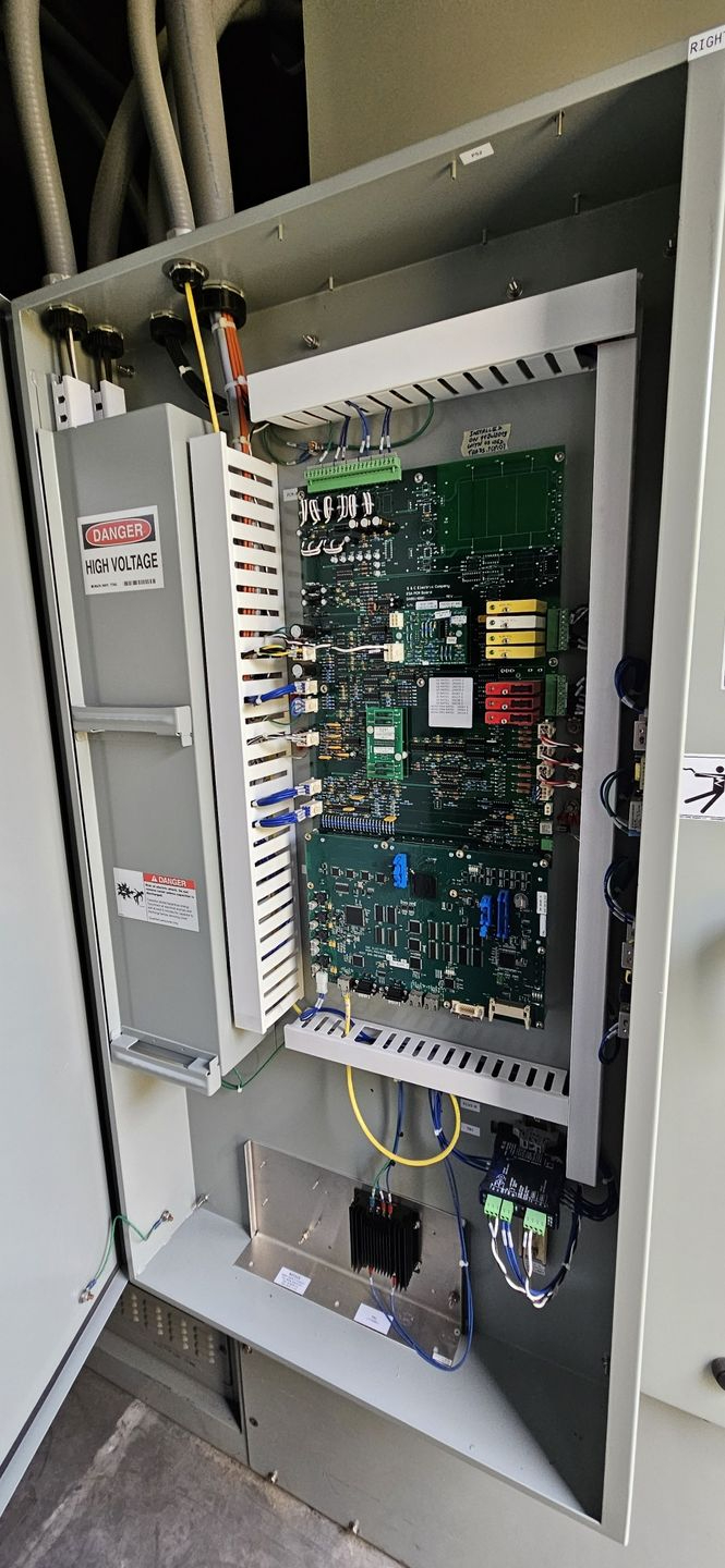 S & C ELECTRIC DSTATCOM DISTRIBUTED STATIC COMPENSATOR SYSTEM