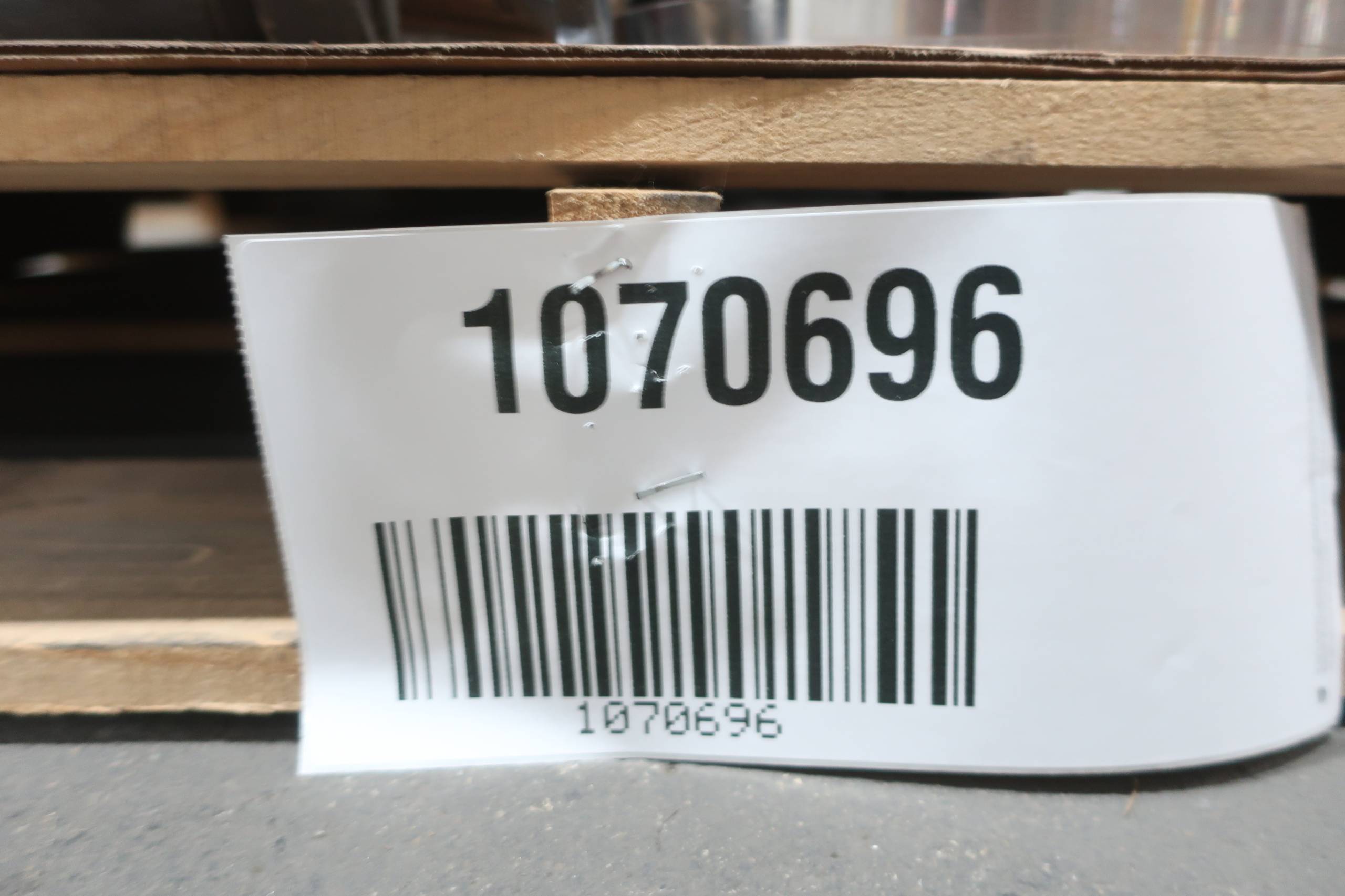 3 PALLET LOT OF ASSORTED VALVES AND VALVE PARTS