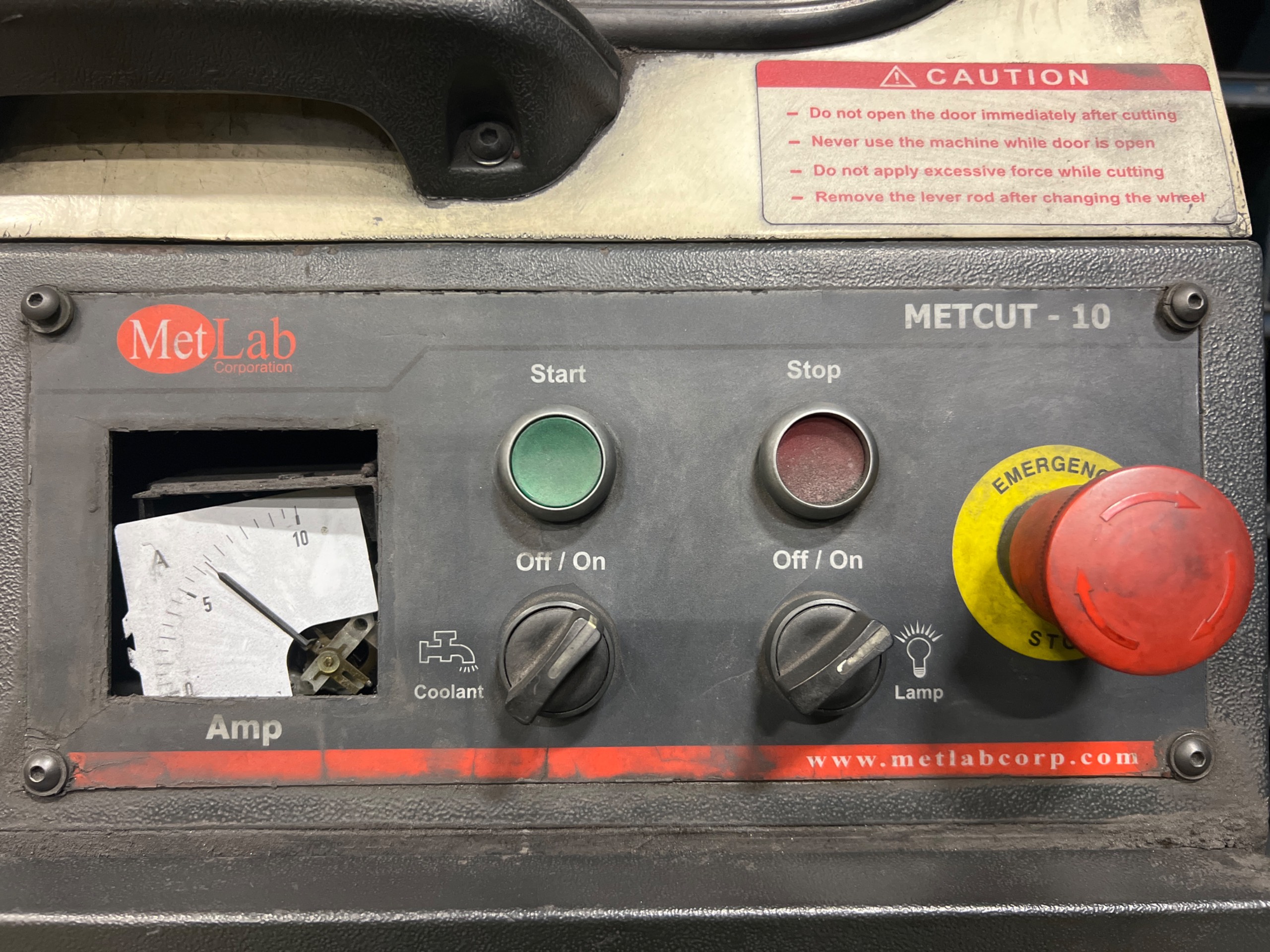 2019 MET LAB METCUT 10 ABRASIVE CUTTER