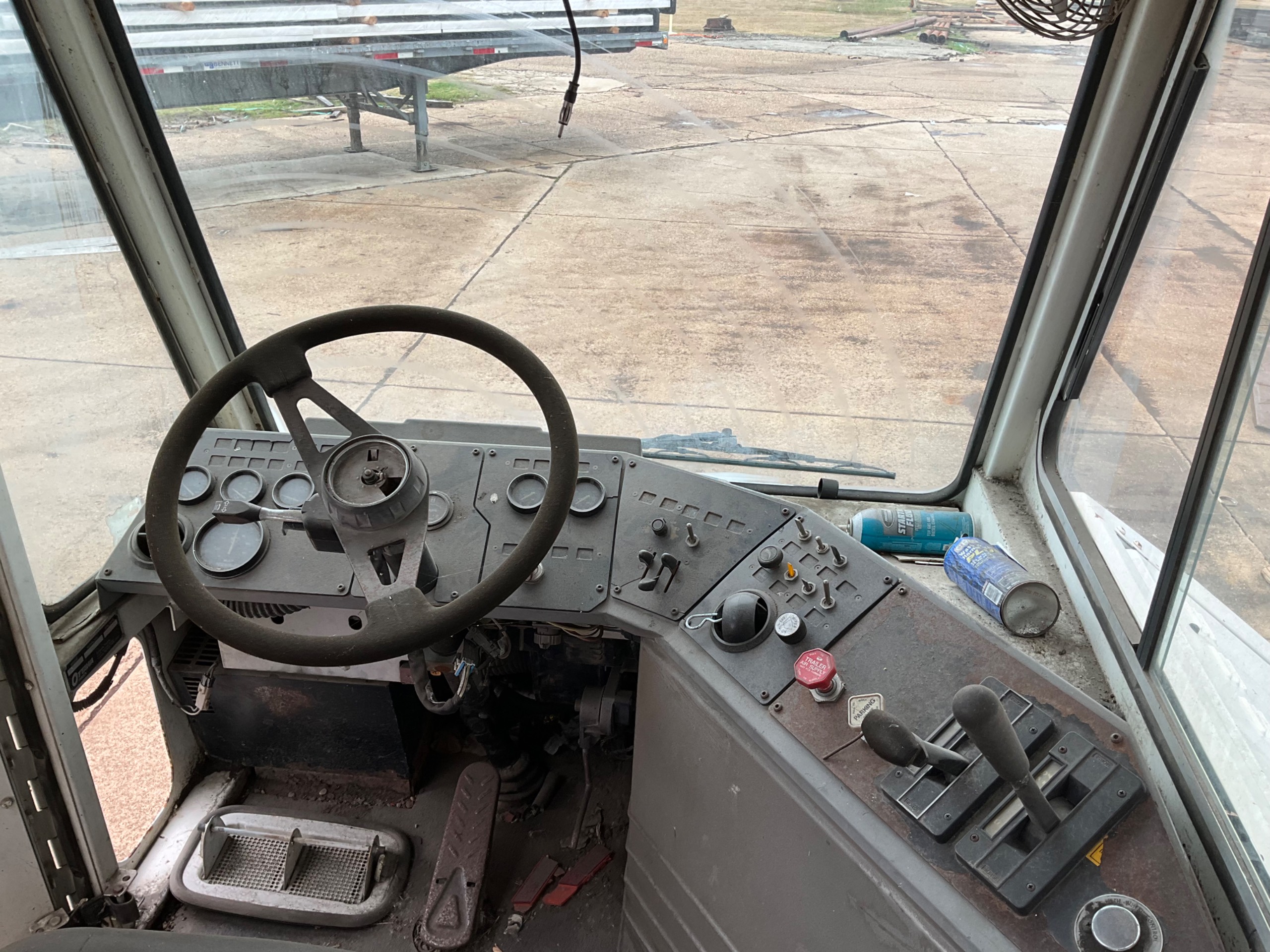 1998 OTTAWA COMMANDO 30 YARD SPOTTER TRUCK