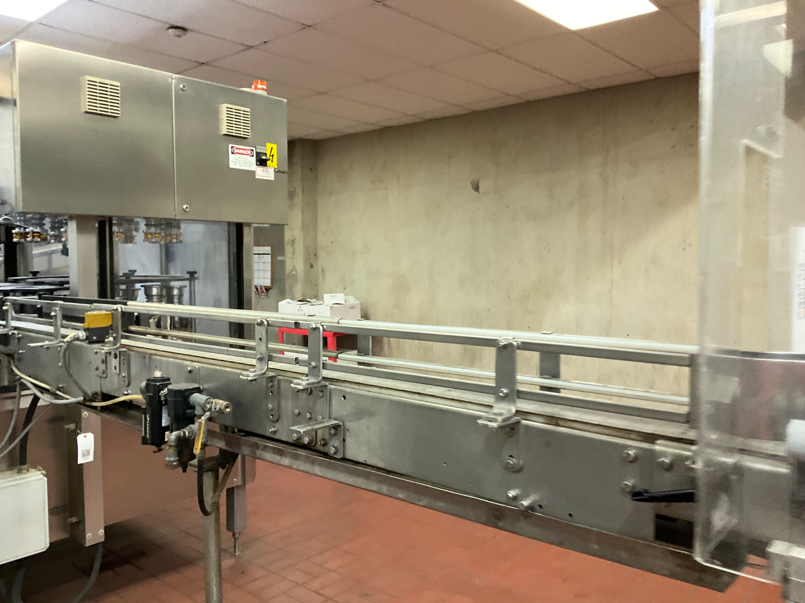 COMPLETE BOTTLING LINE A - 750ML WINE BOTTLES