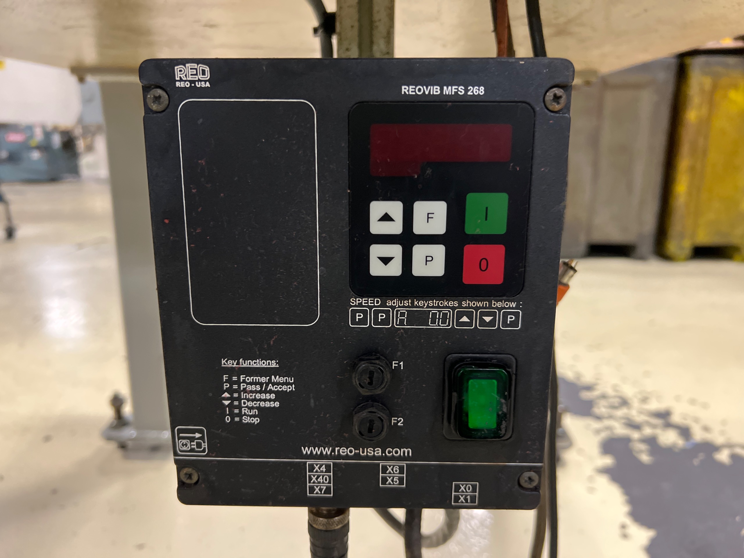 PERFORMANCE FEEDERS FEEDER