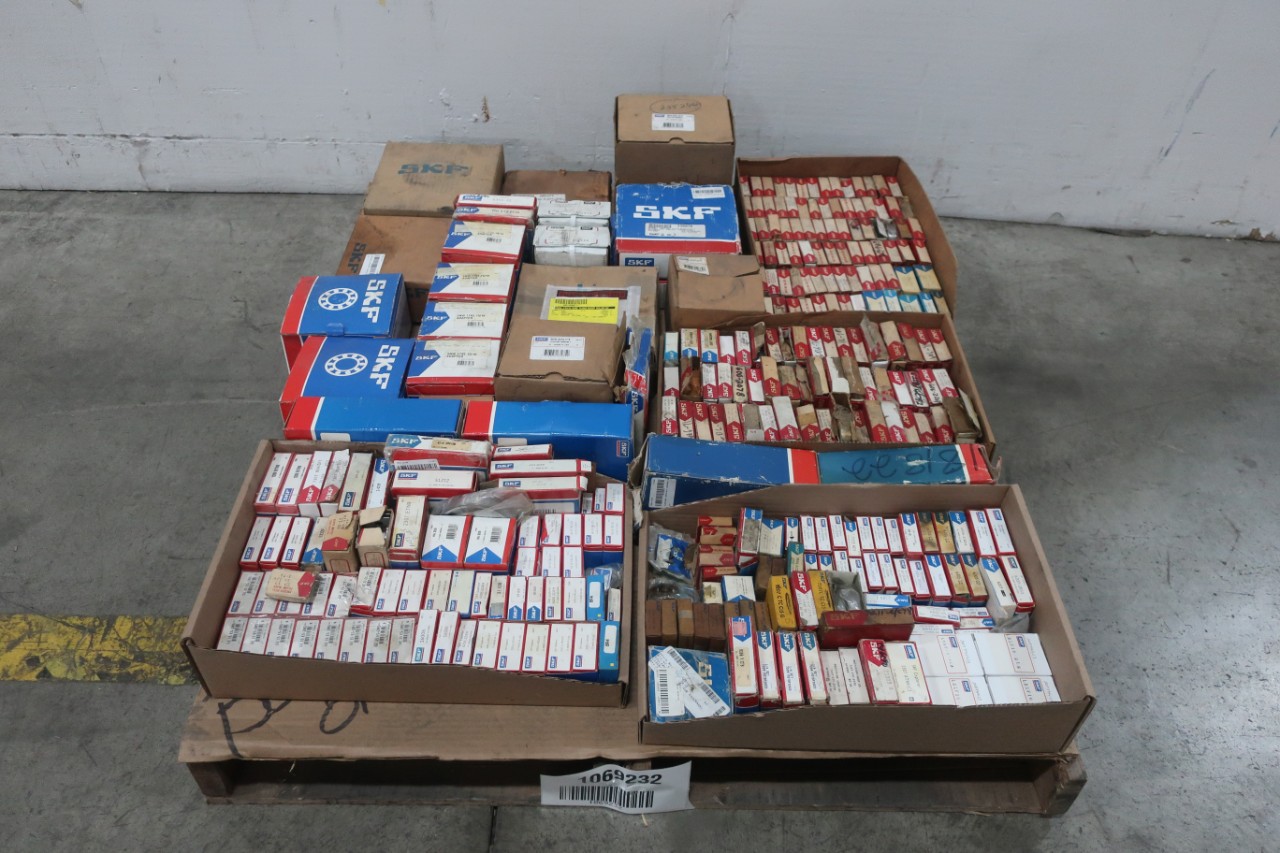 SKU 1069232 - PALLET OF ASSORTED SKF ROLLER BEARINGS AND ADAPTERS