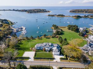 10 Nashawena St West Falmouth, MA 02574 | Real Estate Tour