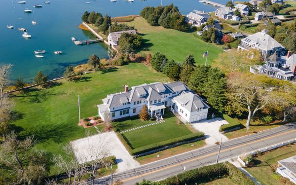 10 Nashawena St West Falmouth, MA 02574 | Real Estate Tour