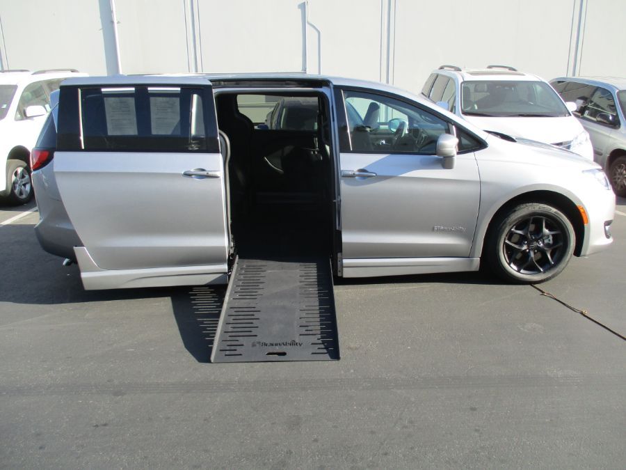 Chrysler Wheelchair Vans for Sale - MobilityWorks