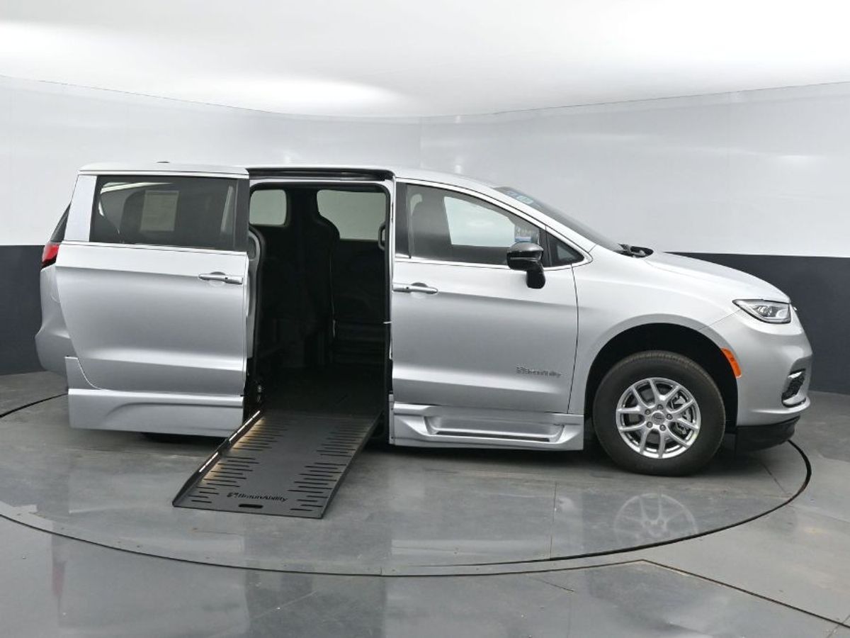 South Carolina Wheelchair Vans for Sale | MobilityWorks