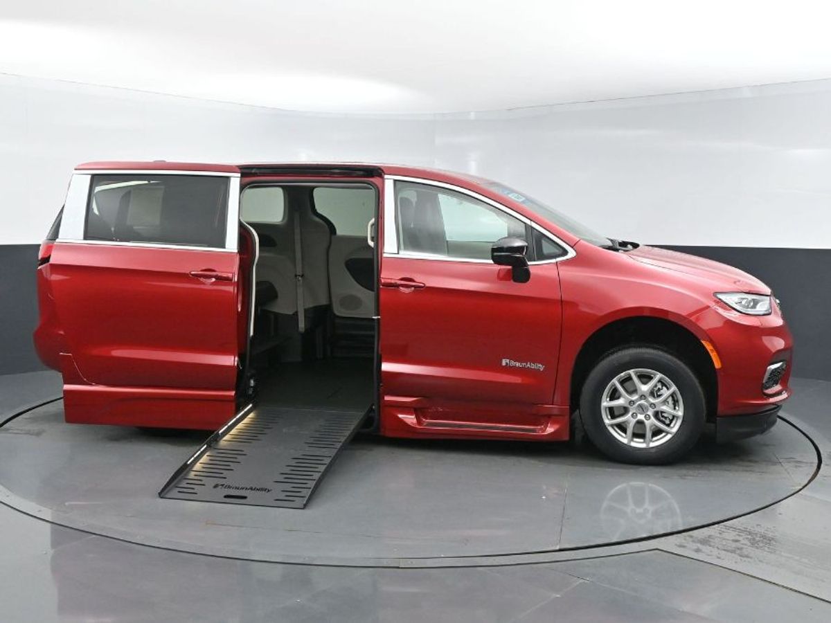 South Carolina Wheelchair Vans for Sale | MobilityWorks