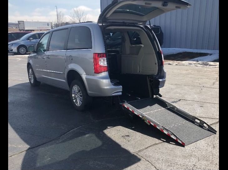 New Jersey Wheelchair Vans for Sale [New & Used Accessible Vans ...