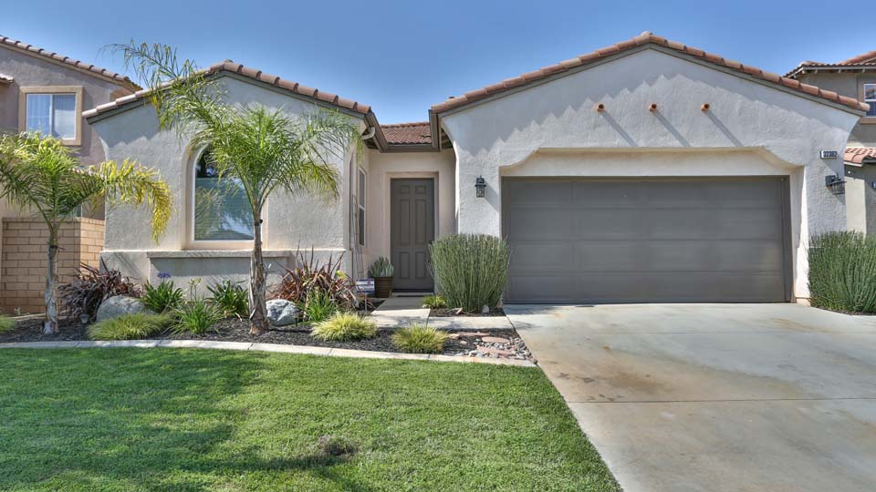 32362 Safflower, WINCHESTER,CA 92596 | MLS# SW14170600 | Vogler Feigen ...