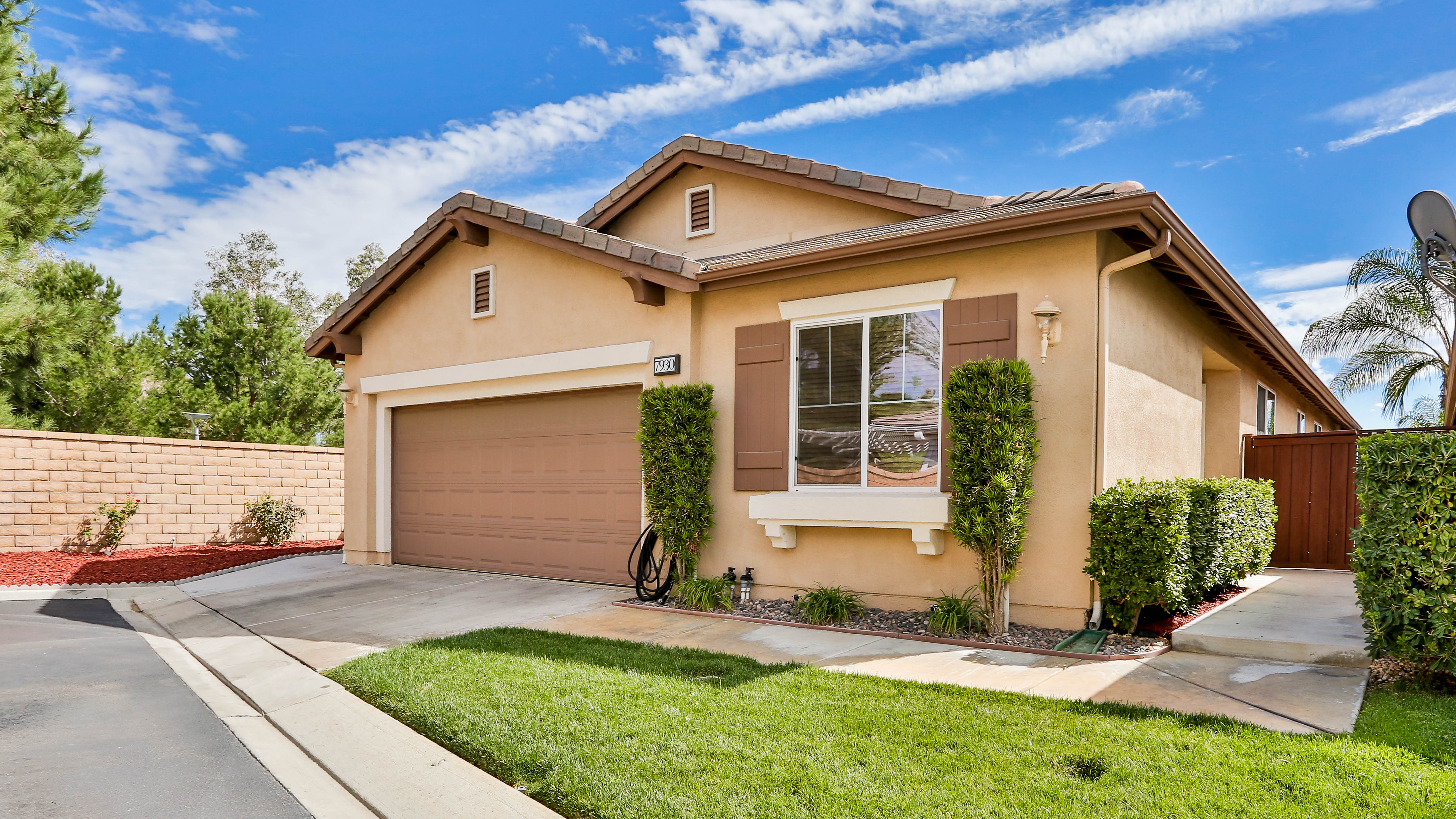 7930 Mickelson Way, Hemet, CA 92545 | MLS# SW17208750 | Vogler Feigen ...