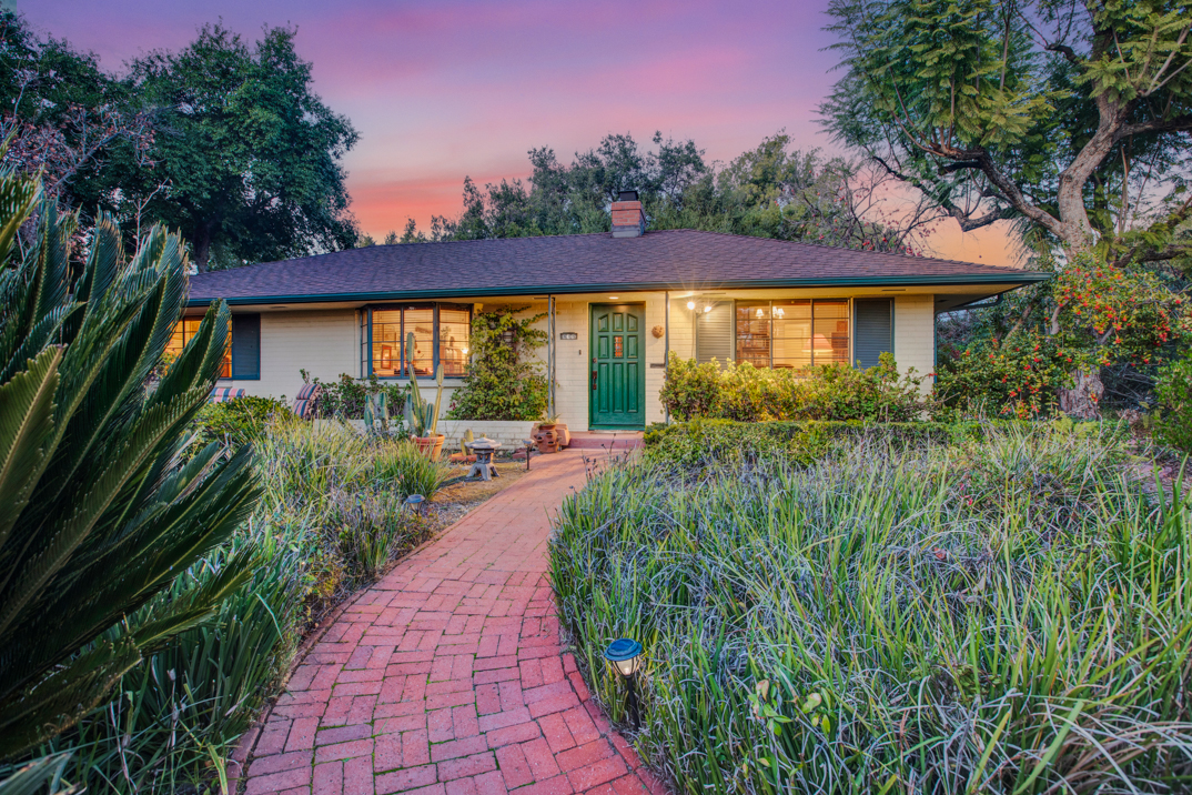 615 West 9th Street , Claremont, CA 91711 | MLS# CV24000412 | Geoff ...