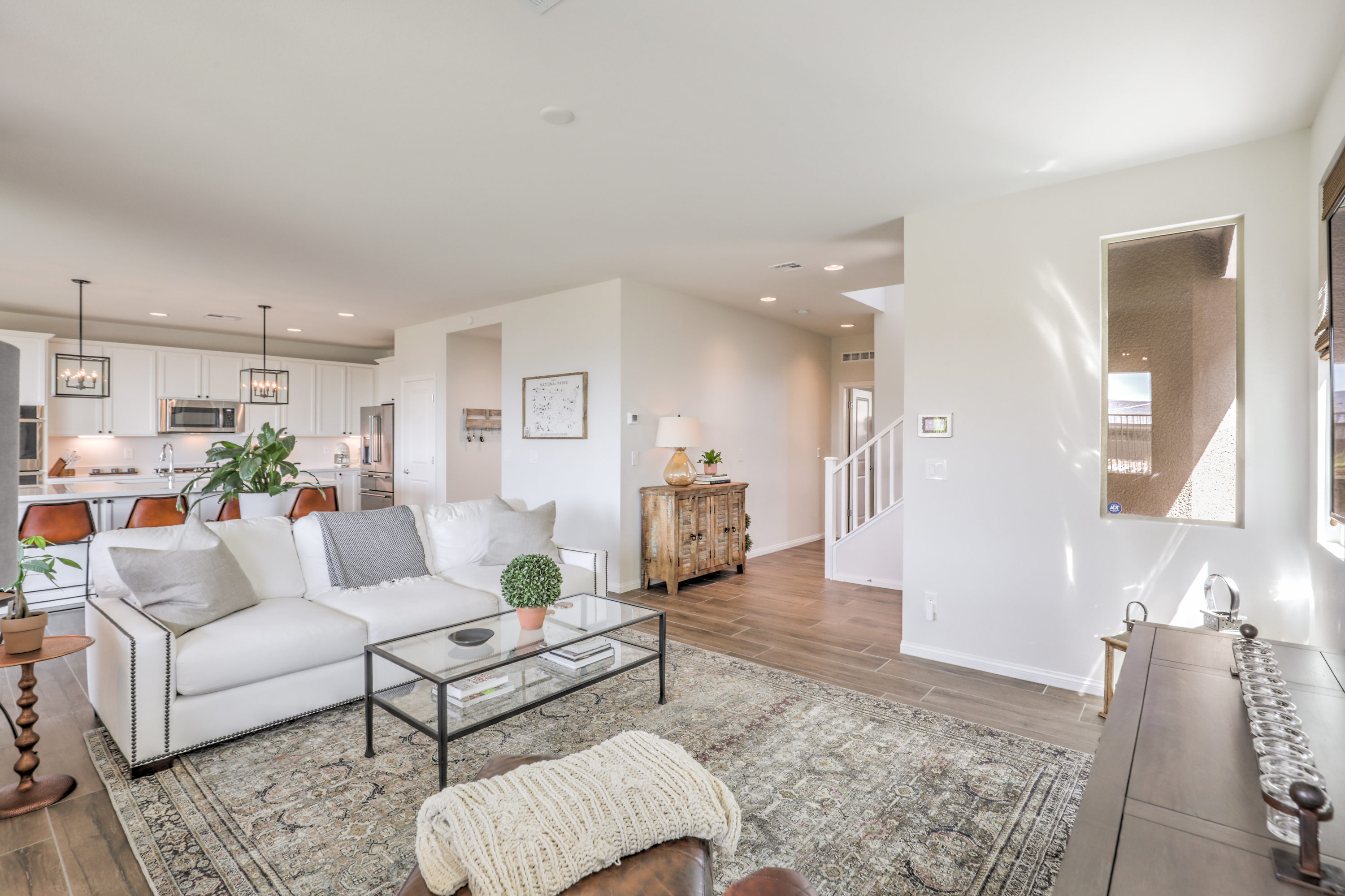 12519 Dolan Point St, Las Vegas, NV 89138 | Neon Sun Photography | Tour