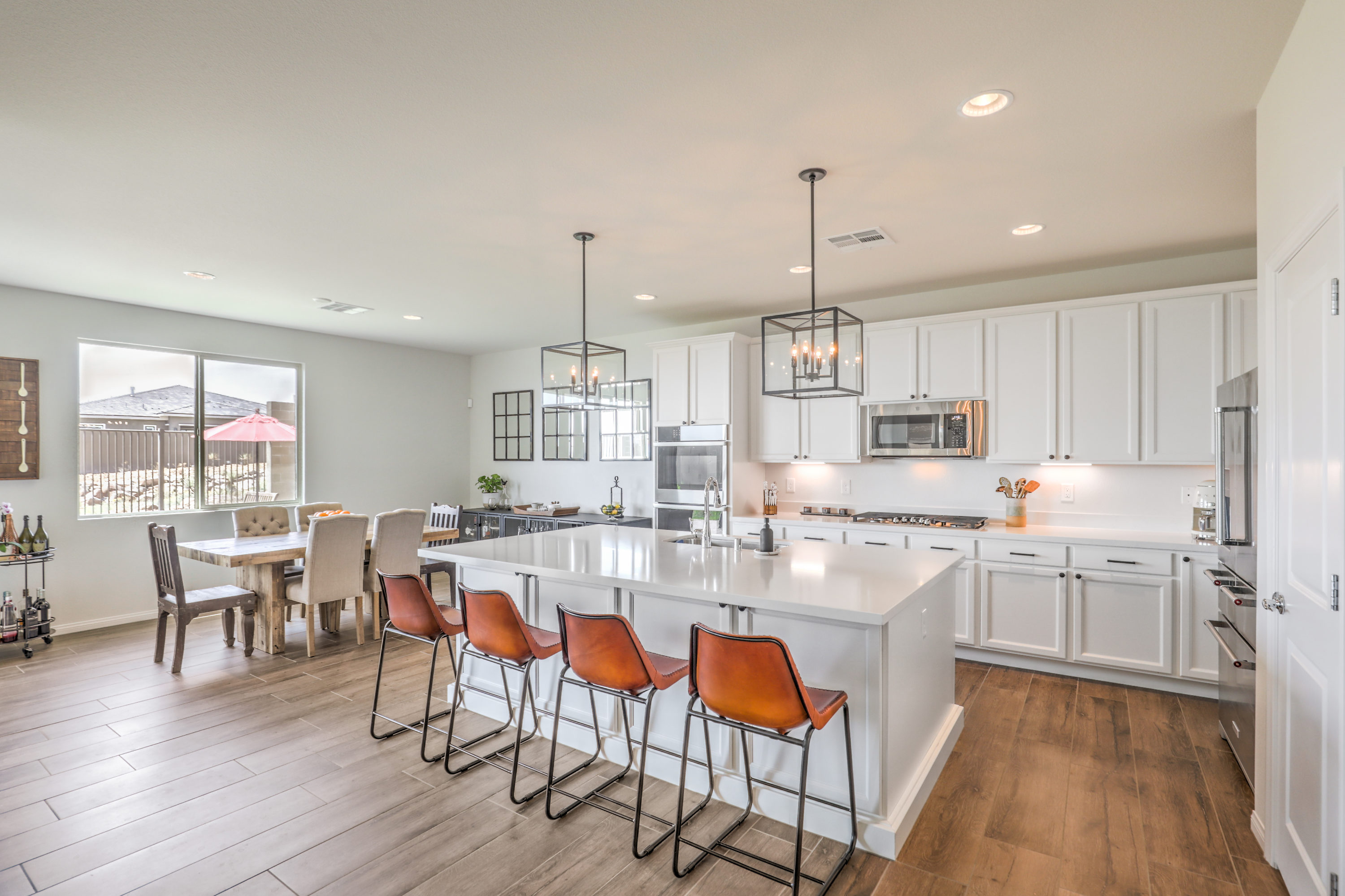 12519 Dolan Point St, Las Vegas, NV 89138 | Neon Sun Photography | Tour