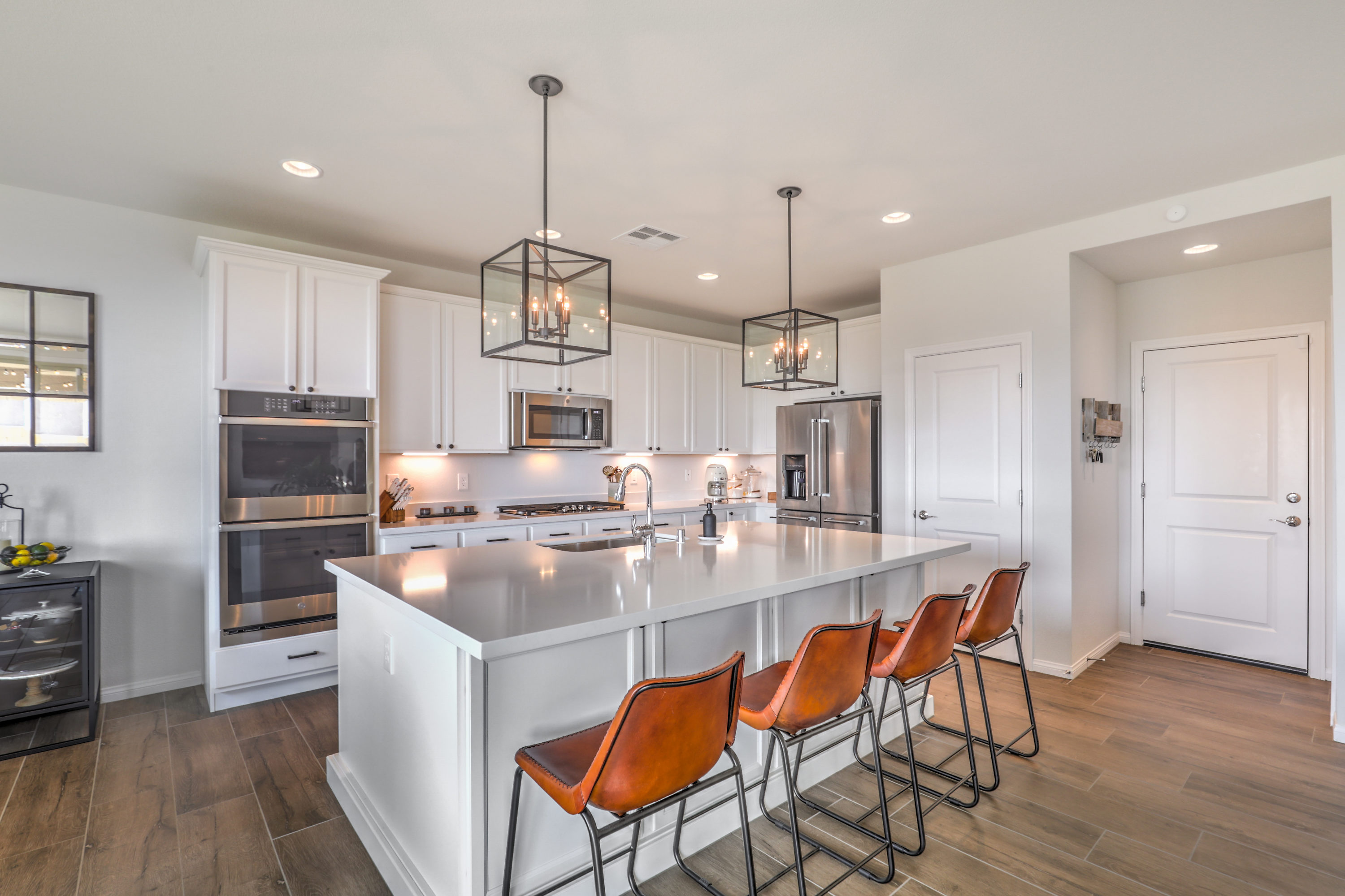 12519 Dolan Point St, Las Vegas, NV 89138 | Neon Sun Photography | Tour