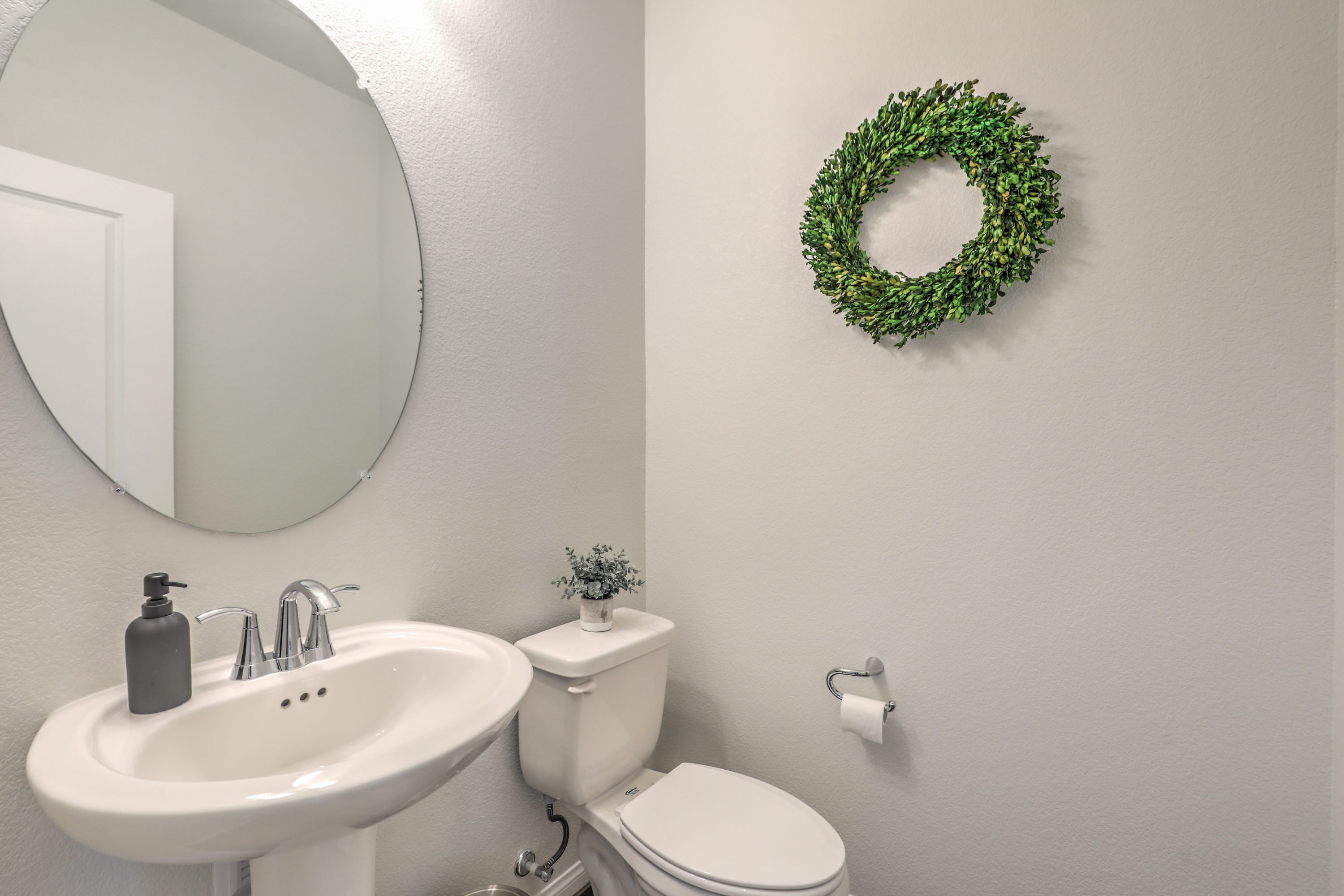 12519 Dolan Point St, Las Vegas, NV 89138 | Neon Sun Photography | Tour