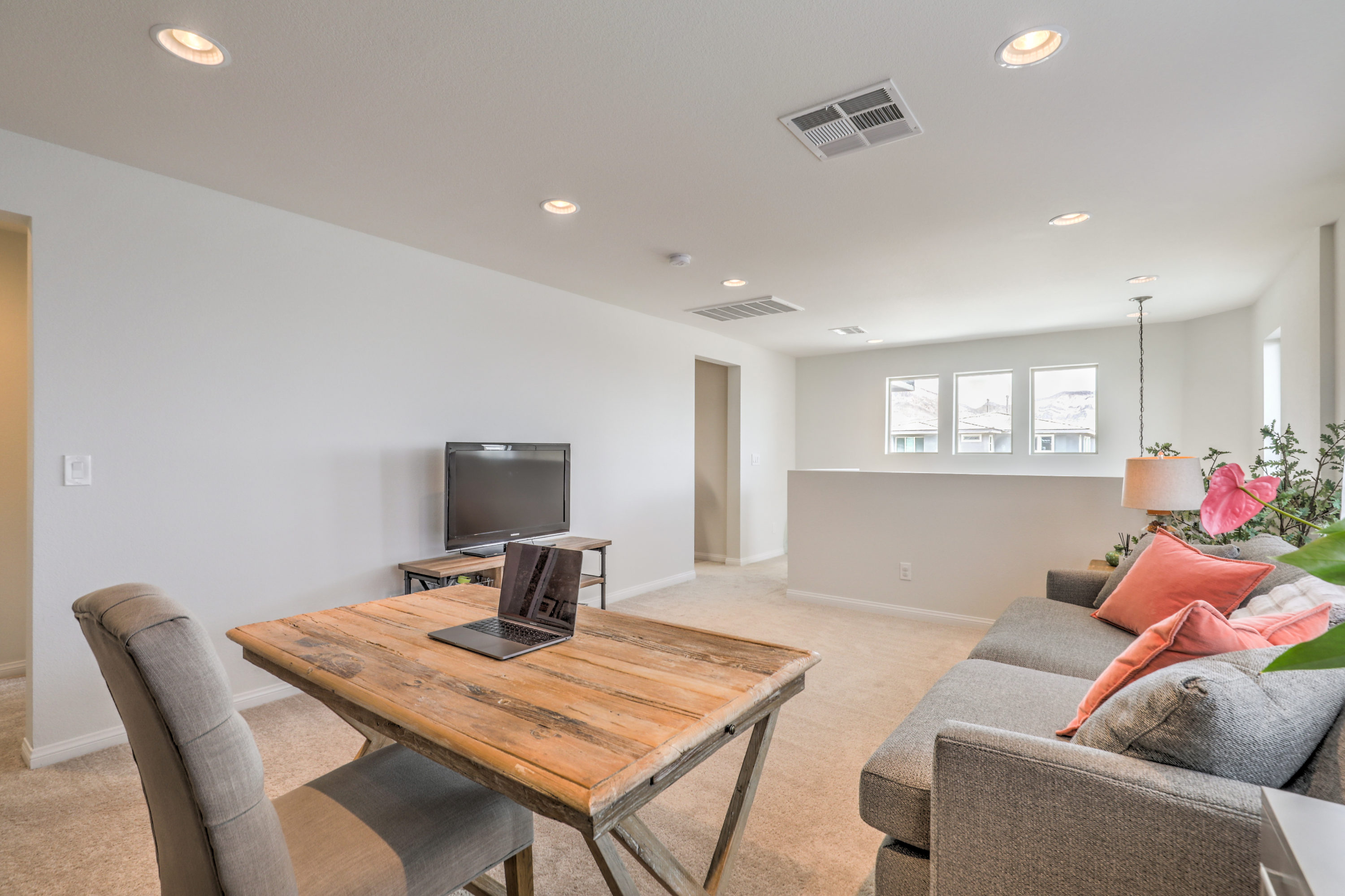 12519 Dolan Point St, Las Vegas, NV 89138 | Neon Sun Photography | Tour