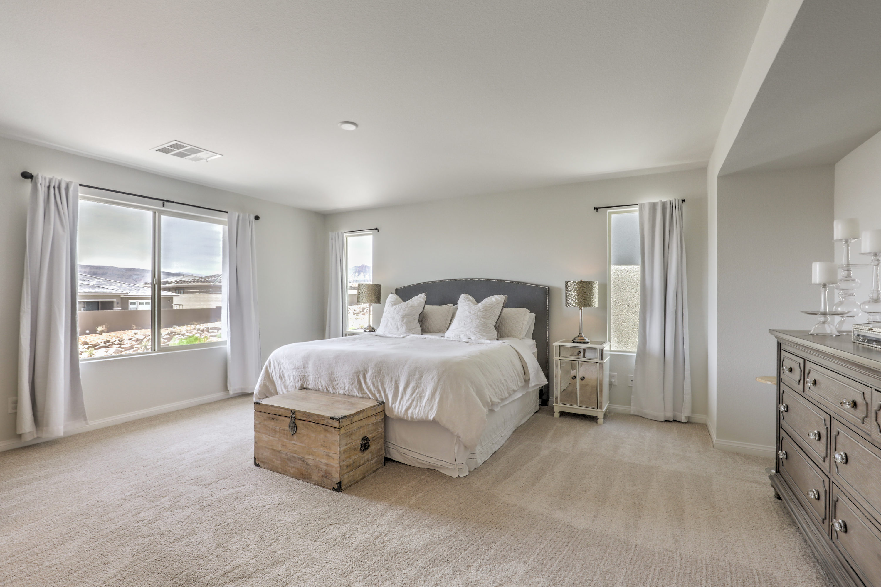 12519 Dolan Point St, Las Vegas, NV 89138 | Neon Sun Photography | Tour