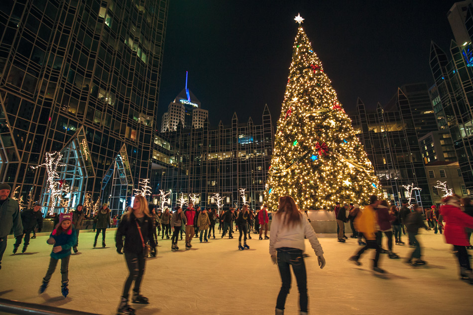 Pittsburgh Celebrates Light Up Night | Pittsburgh, Pennsylvania Tourism ...