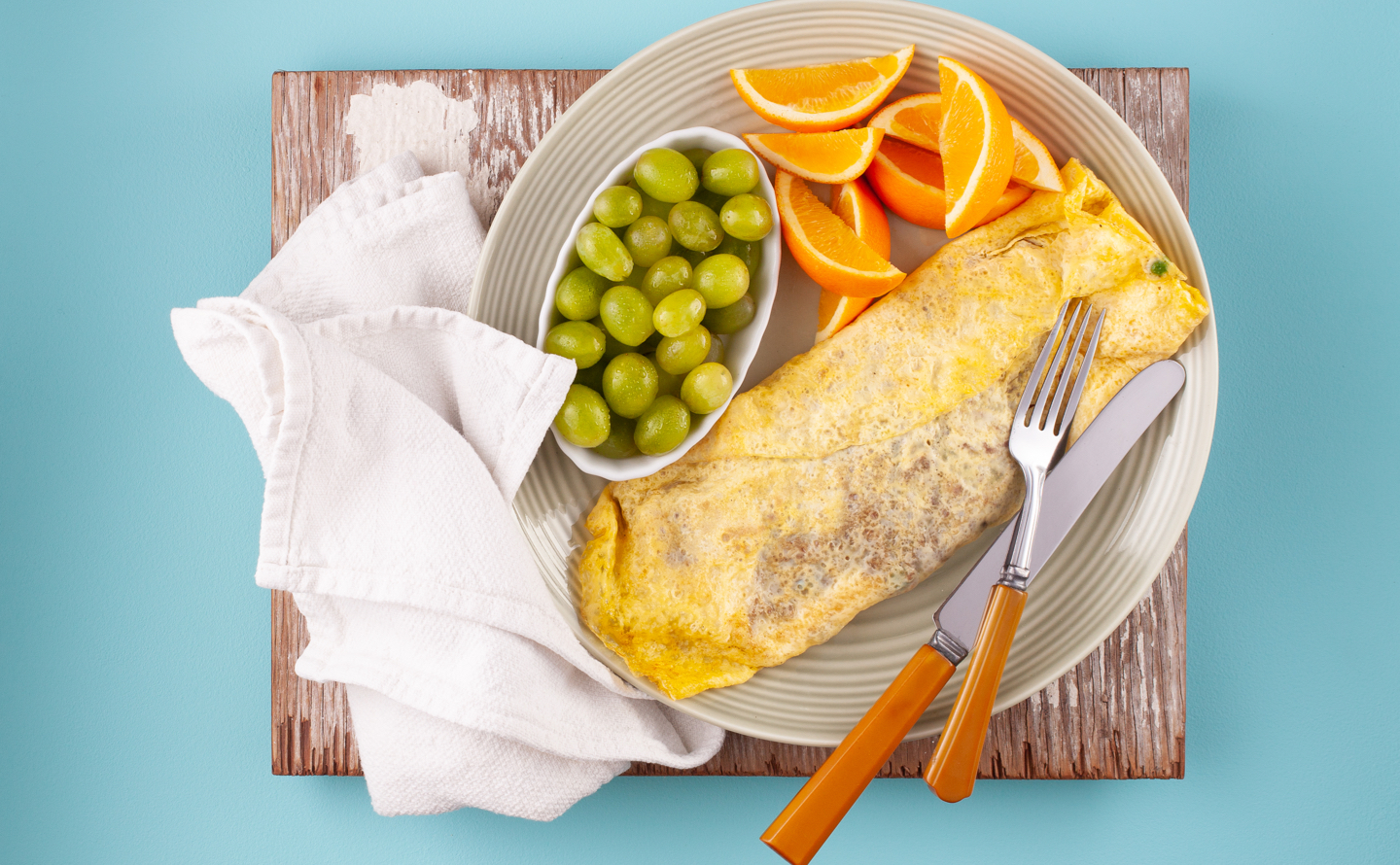 Northern Omelette with Fruit