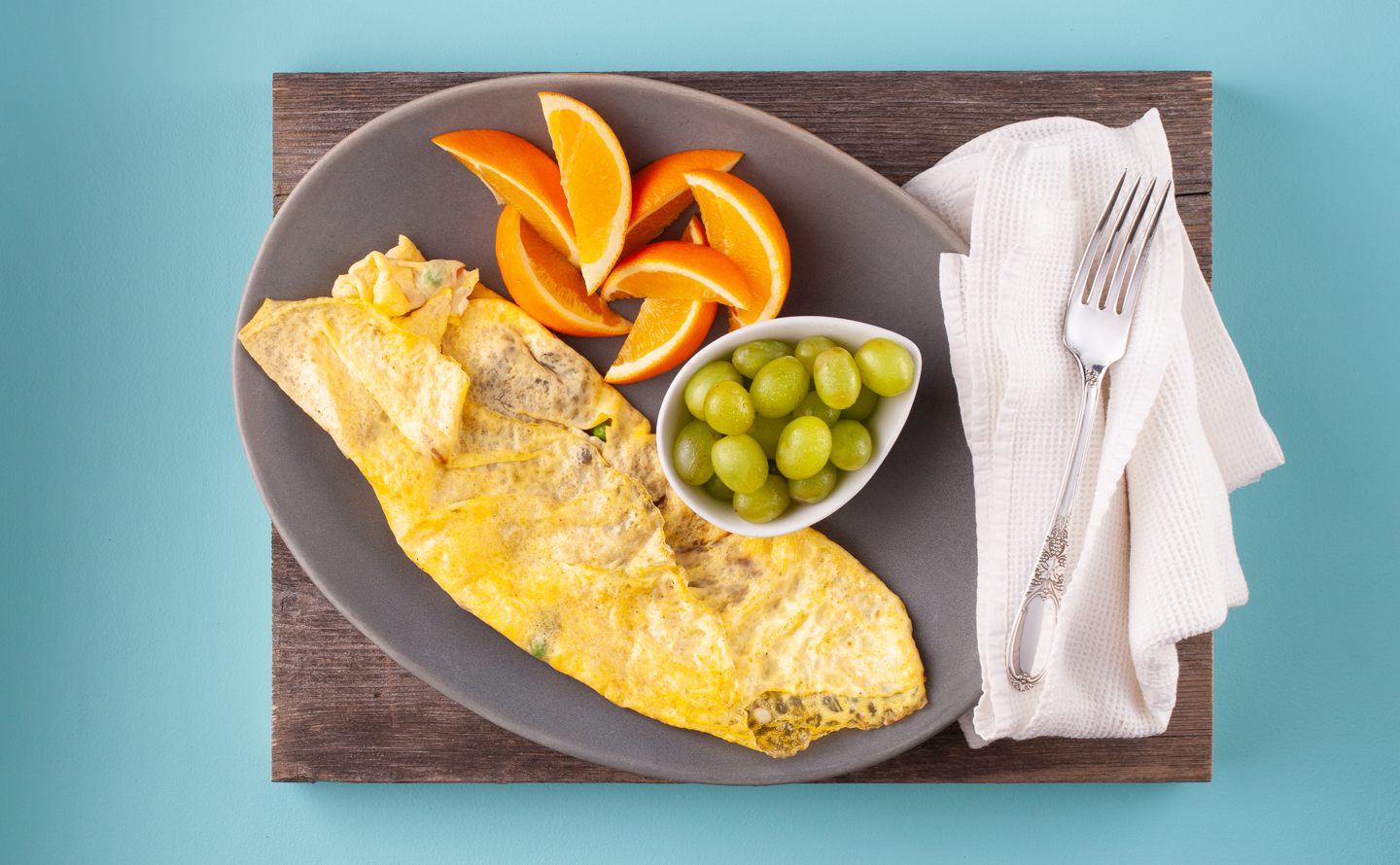 Vegetarian Northern Omelette with Fruit