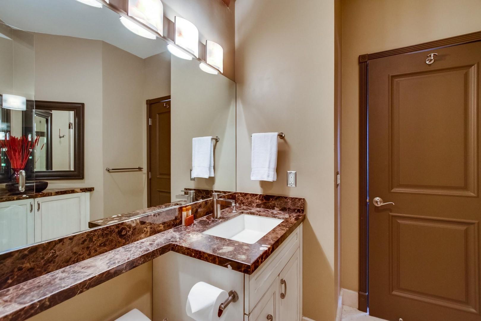 B5168 Villa on the Bay - 1 Bedroom