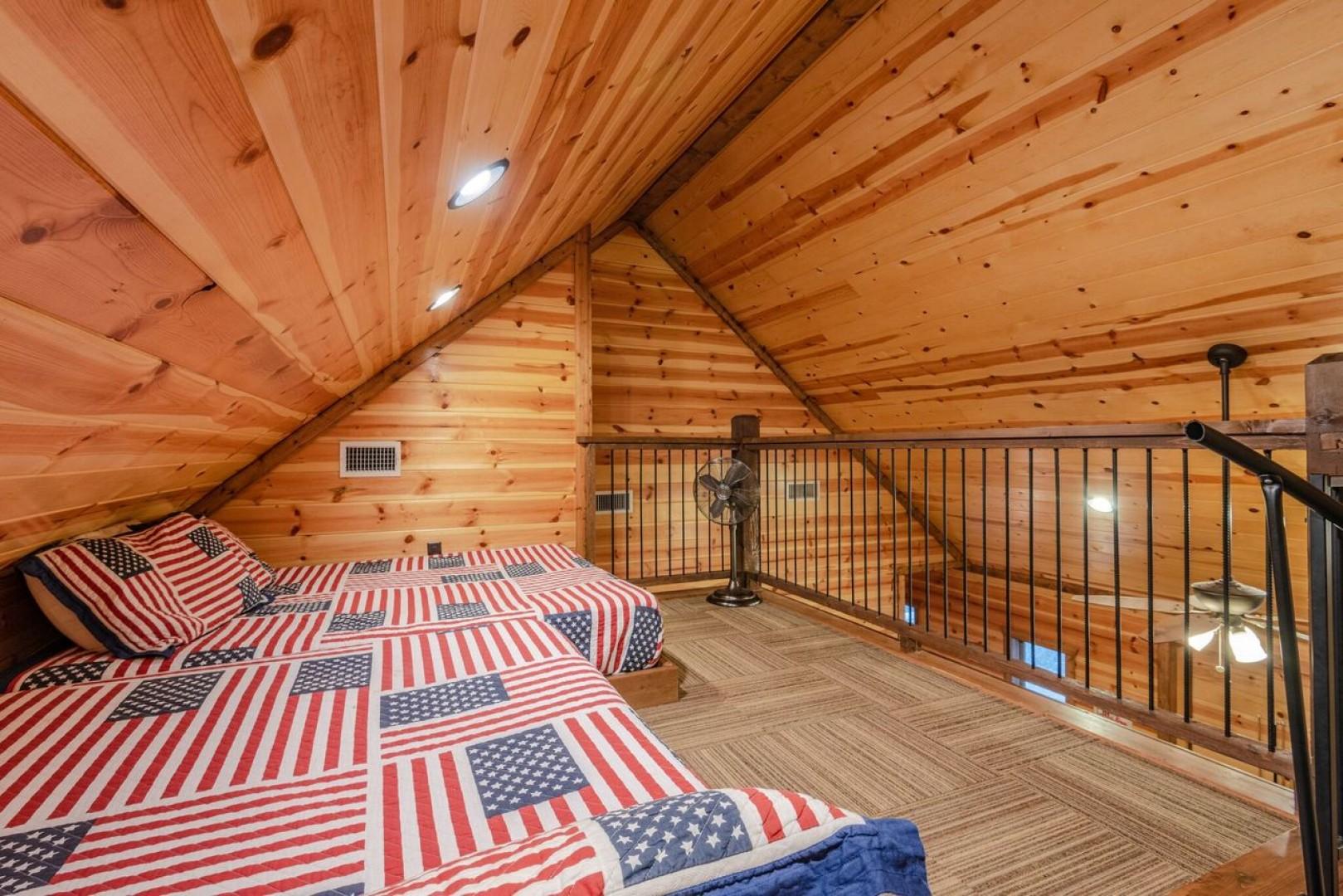 Four Sisters Lodge (on private pond)