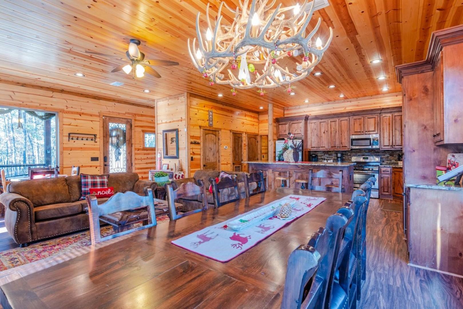 Four Sisters Lodge (on private pond)