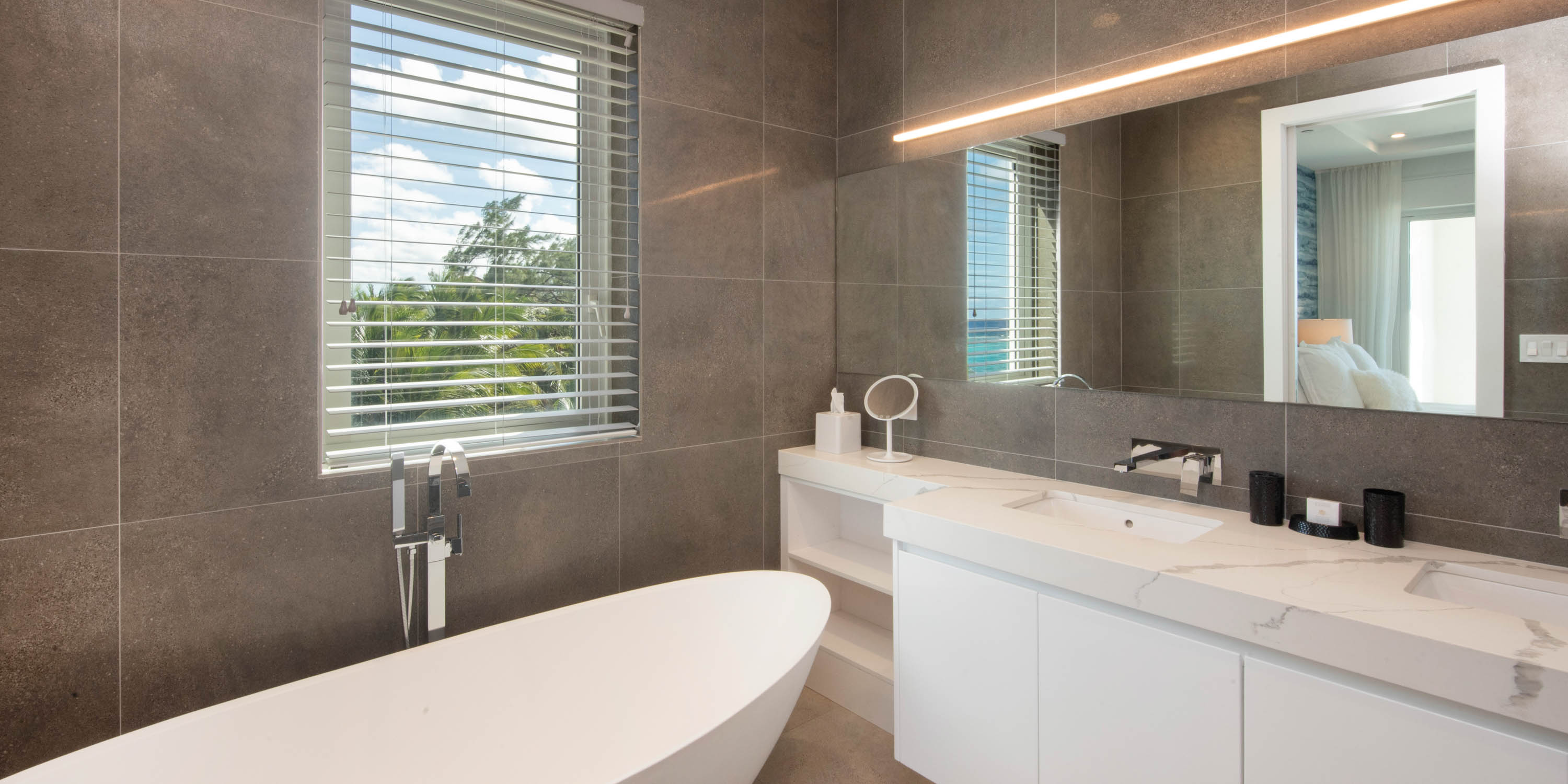 Rum Point Residence #308