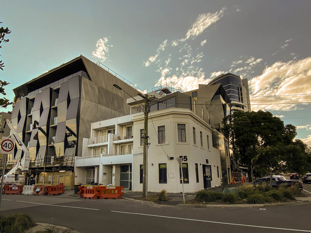 Port Melbourne - Walker