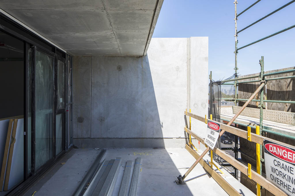 Thornbury HiRes - Walker