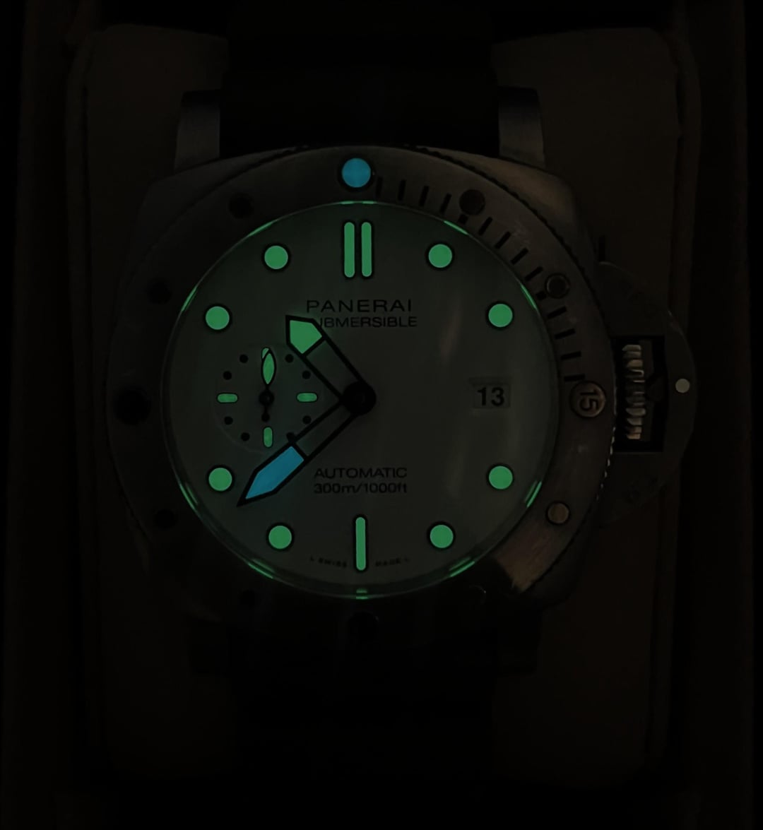 [WTS] 2024 Panerai Luminor Submersible PAM01226 Quarantaquattro Bianco ...