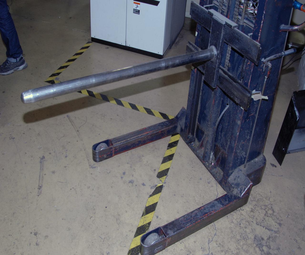 Lot #14: Walk-behind electric paper roll lift. - WireBids