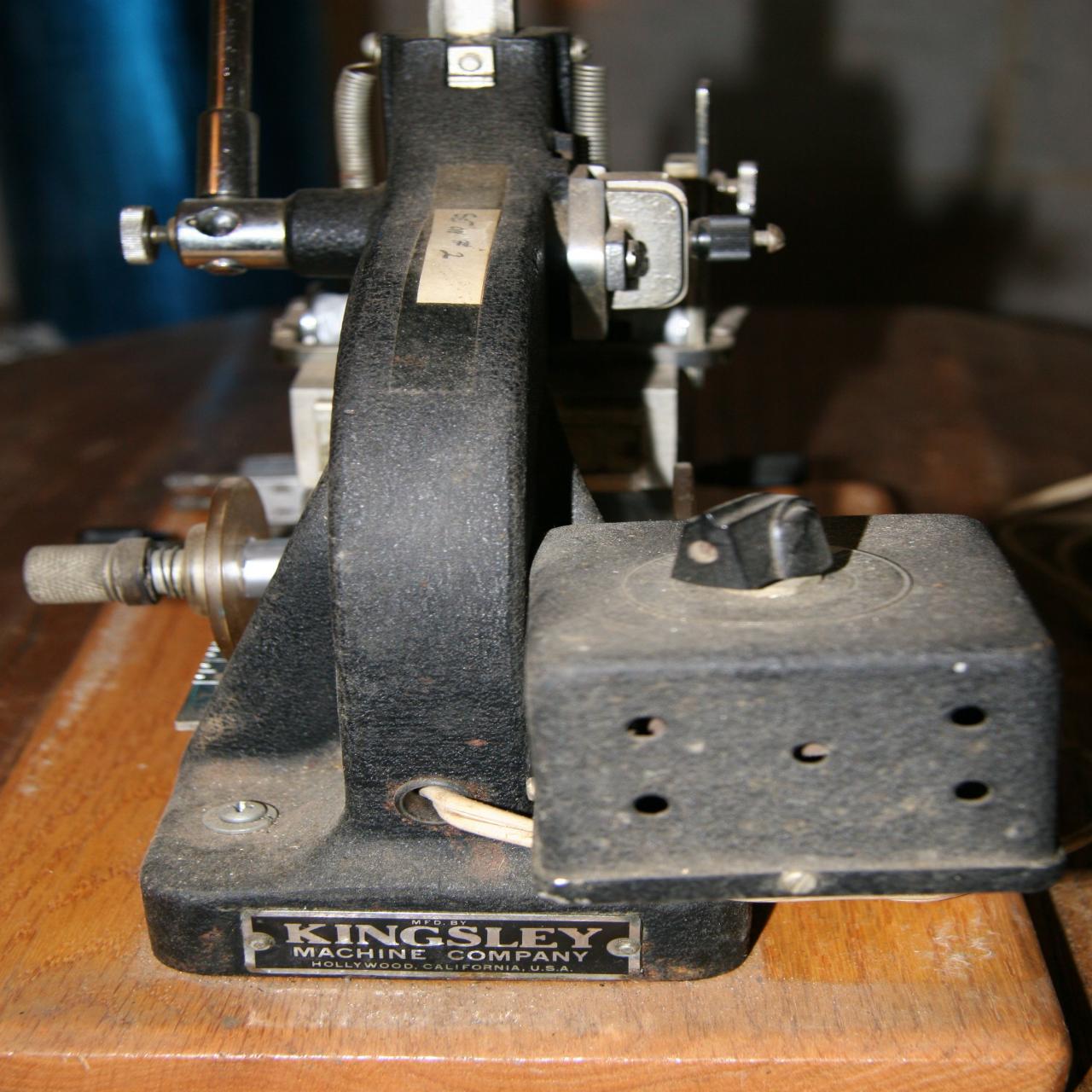 Lot #82: Kingsley Hot stamp machine - WireBids