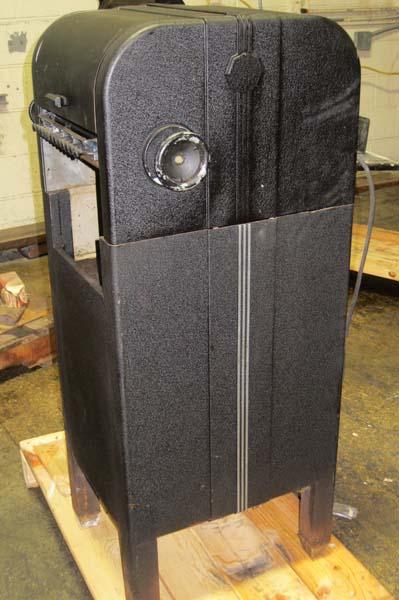 Lot #7: Addressograph Multigraph Corporation Model 40 - WireBids