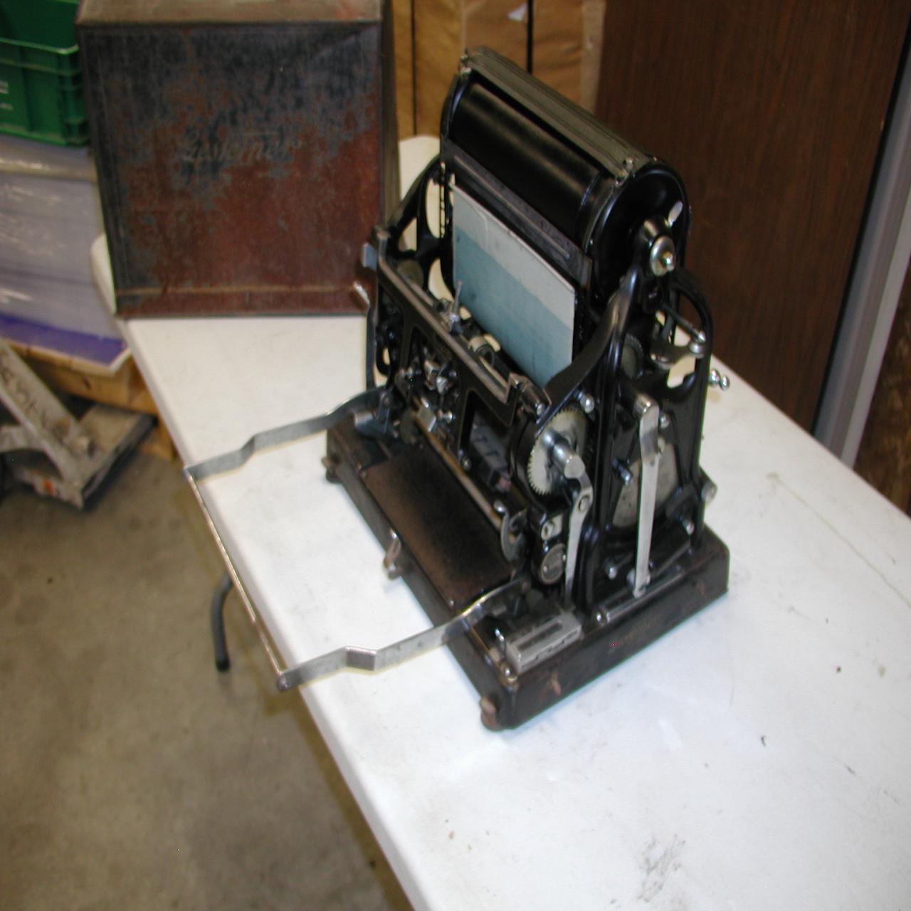 Lot #37: Gestetner Antique Tabletop Duplicator - WireBids