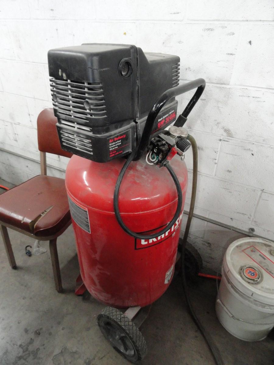 Lot #43: Craftsman 30 Gallon / 6HP Gas / Electric Air Compressor - WireBids