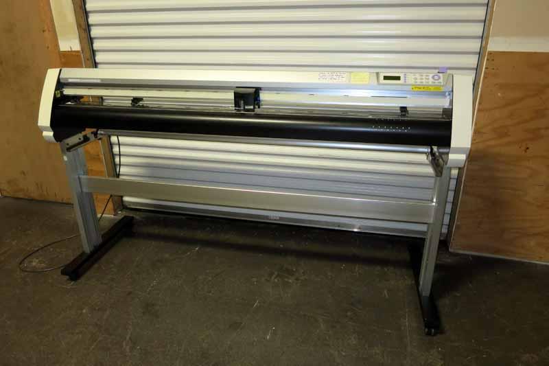 Lot #41: Graphtec FC7000-160 64" Vinyl Cutter - WireBids