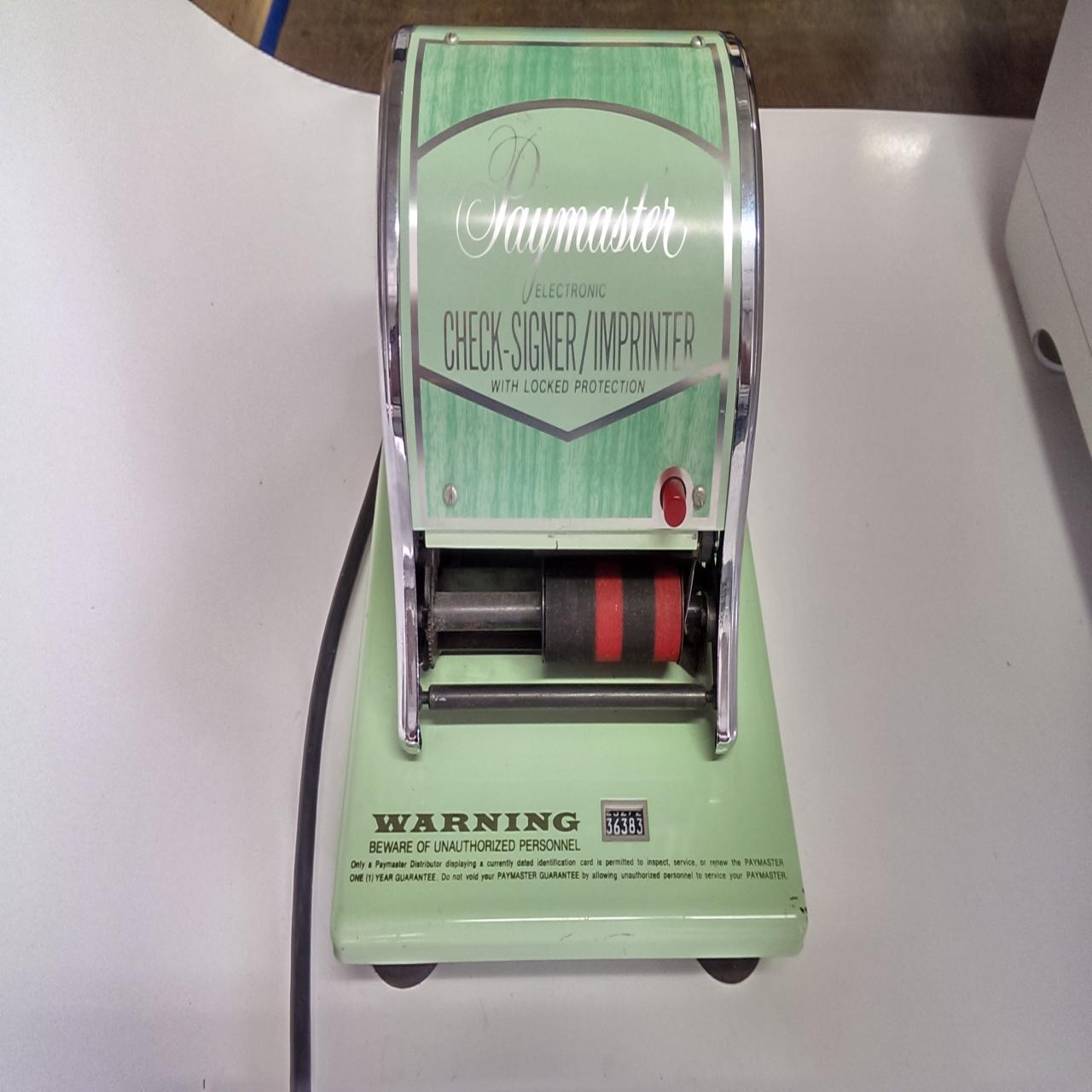 Lot #51: Paymaster 825E Vintage Check Signer / Imprinter - WireBids