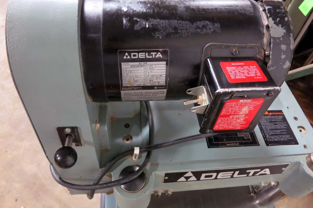 Lot #7: Delta 22-660 15" Wood Planer - WireBids
