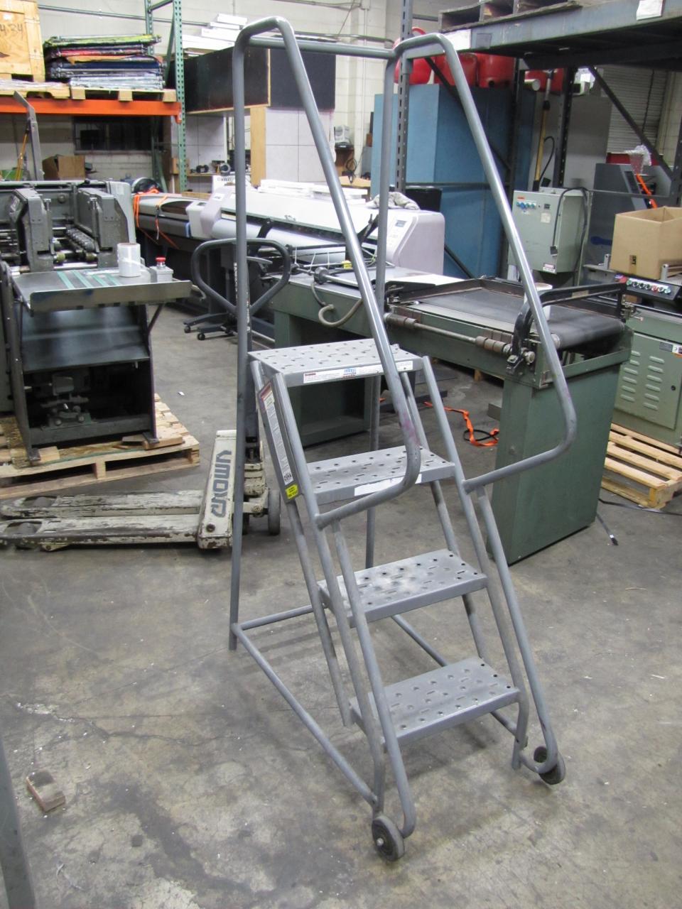 Portable Warehouse Stairs On Wheels